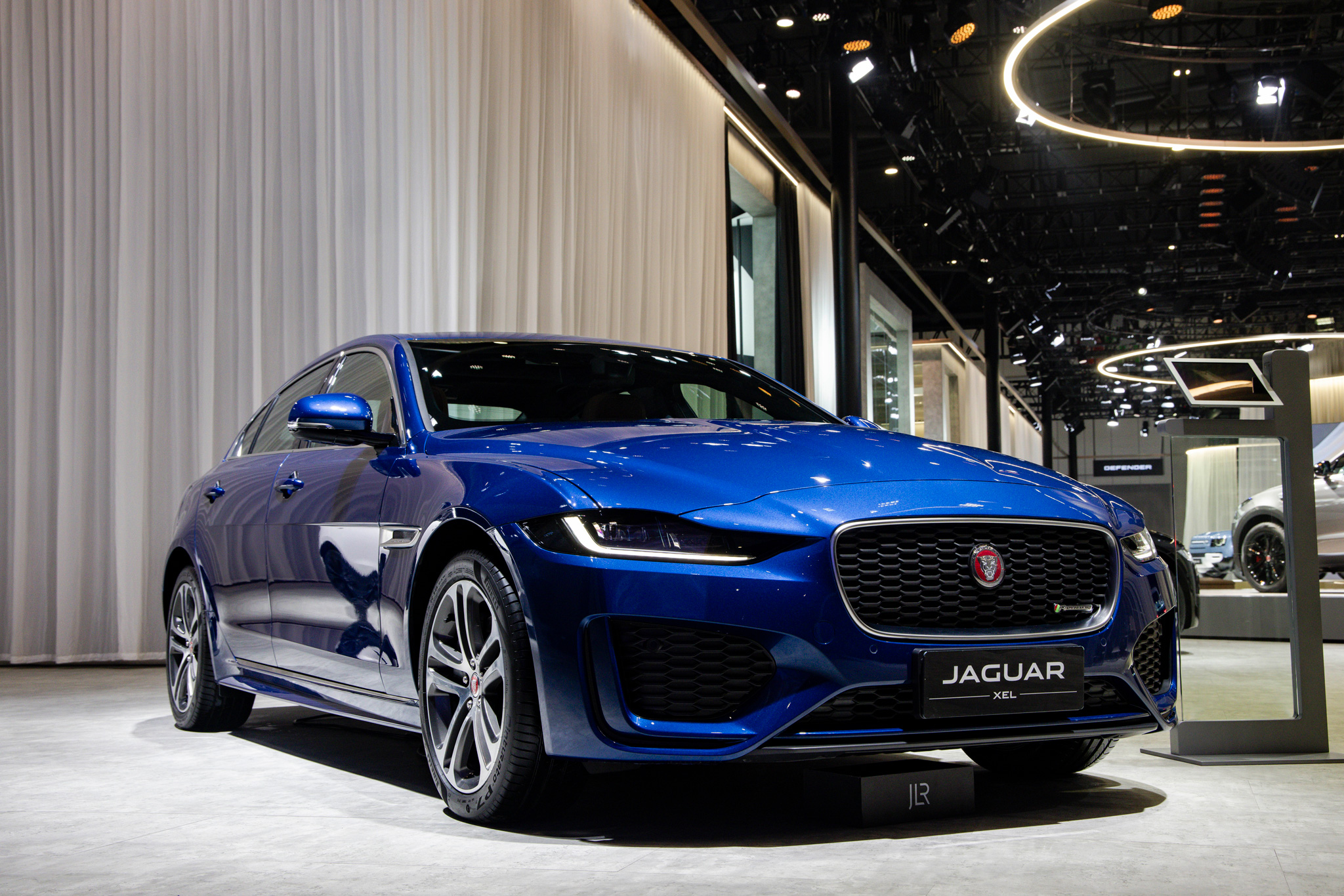 Trendsetting Masterpiece, Outstanding StyleThe new Jaguar E-PACE is ...